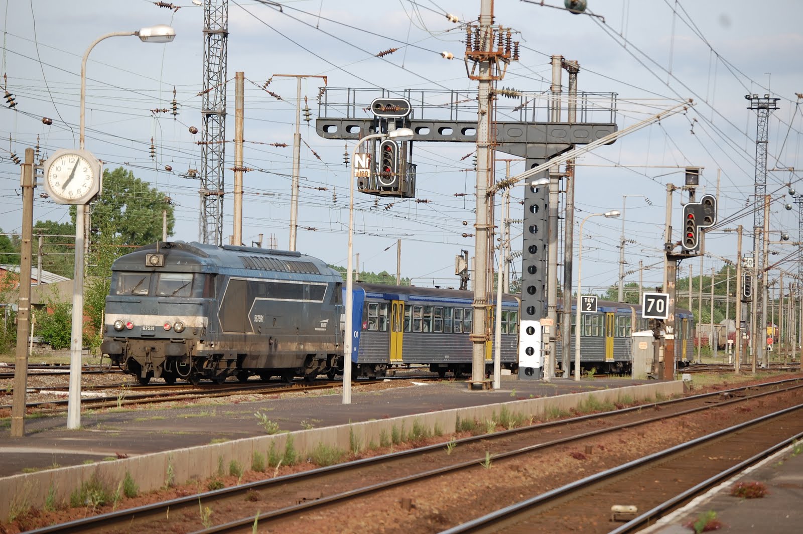 LA PASSION DU TRAIN: 05/01/2011 - 06/01/2011