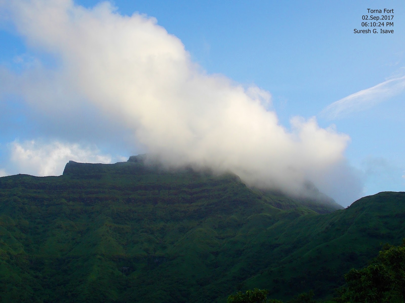 My Treks n Tours: Torna Fort ( Prachandgad) Trek