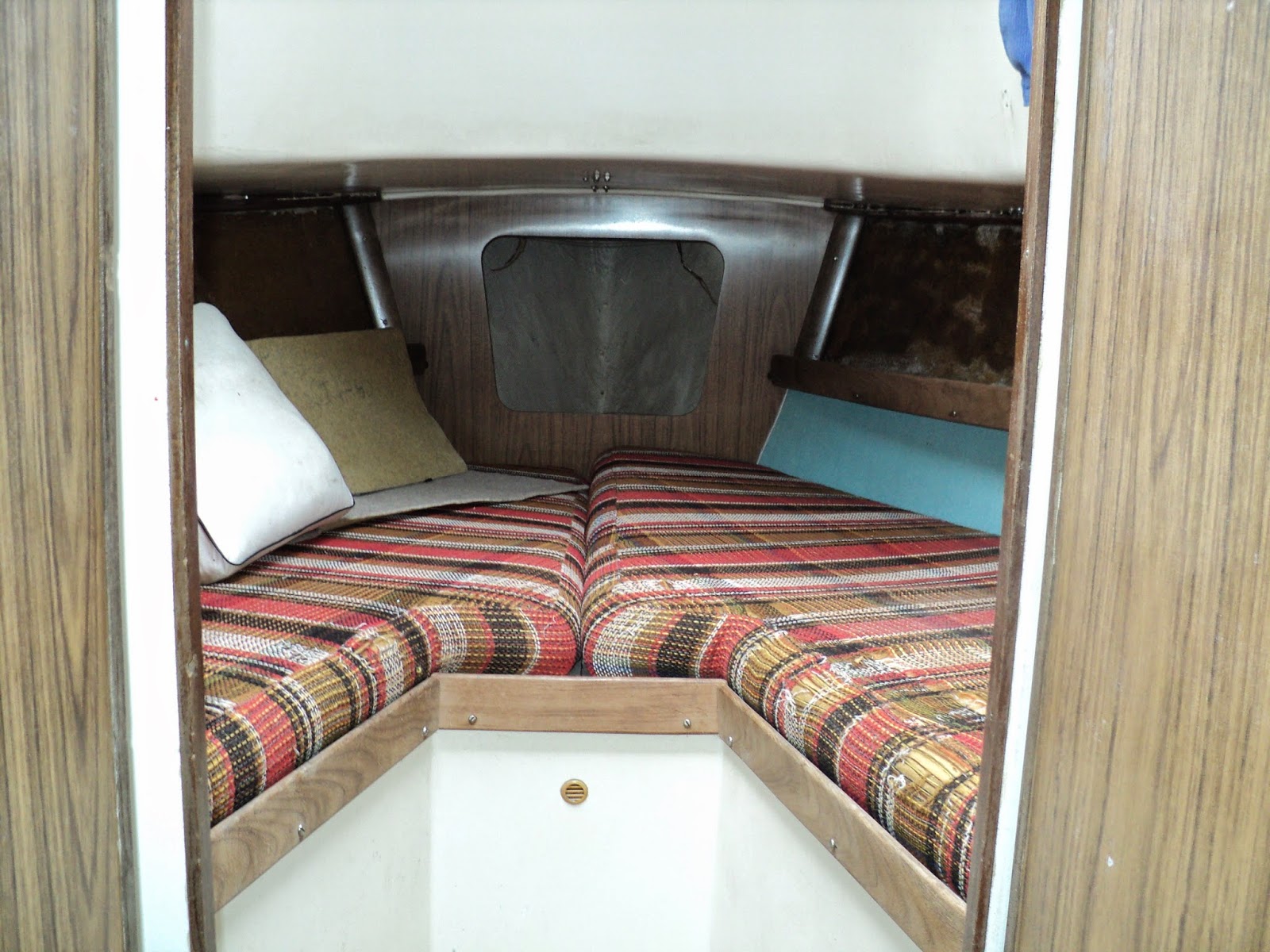 Voyager Grampian 26: Purchasing Voyager