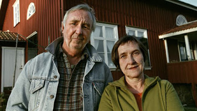 TIMMER & MASONITE . .: Hem till byn