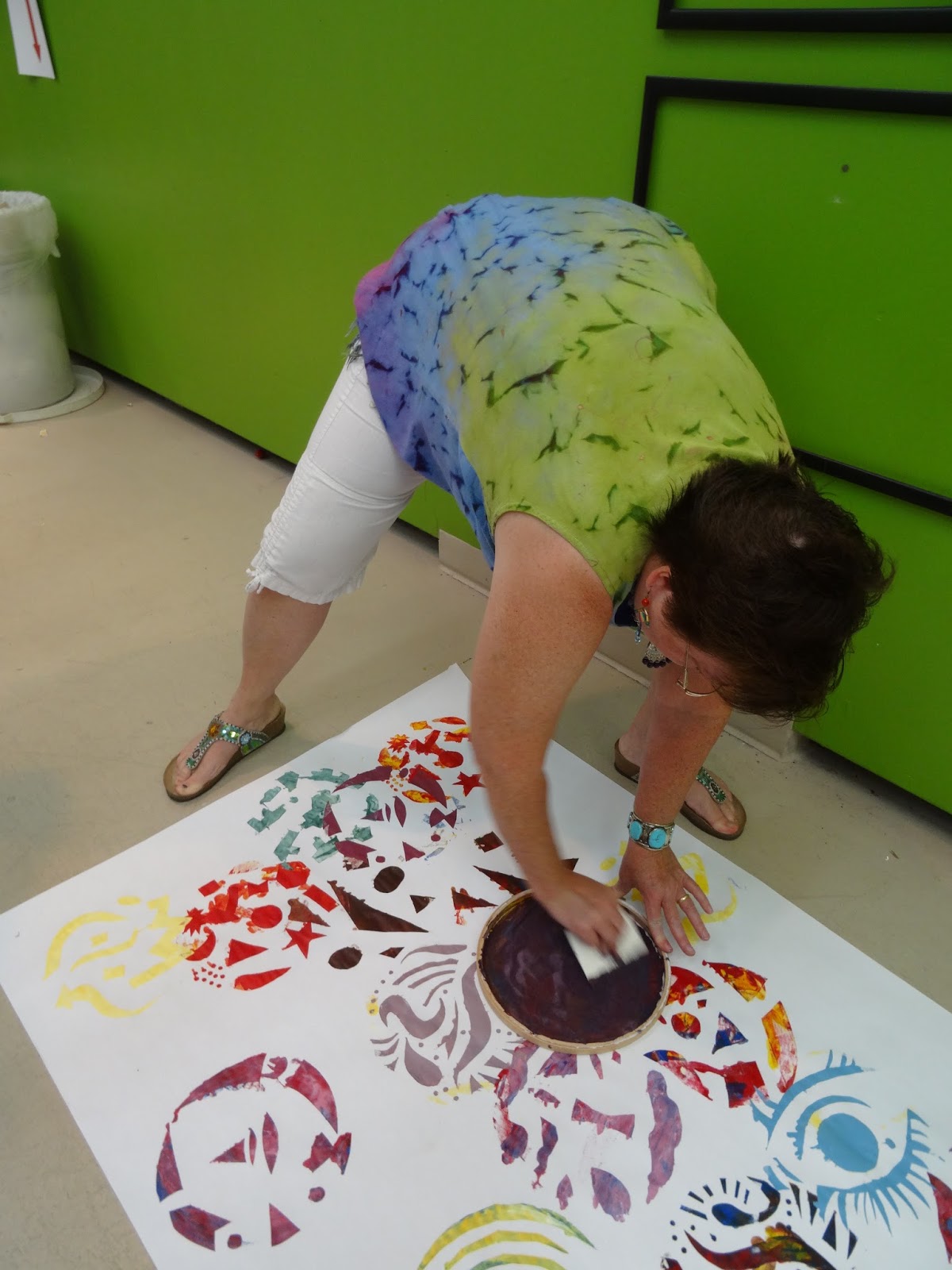 There's a Dragon in my Art Room: Easy-peasy screen printing activity