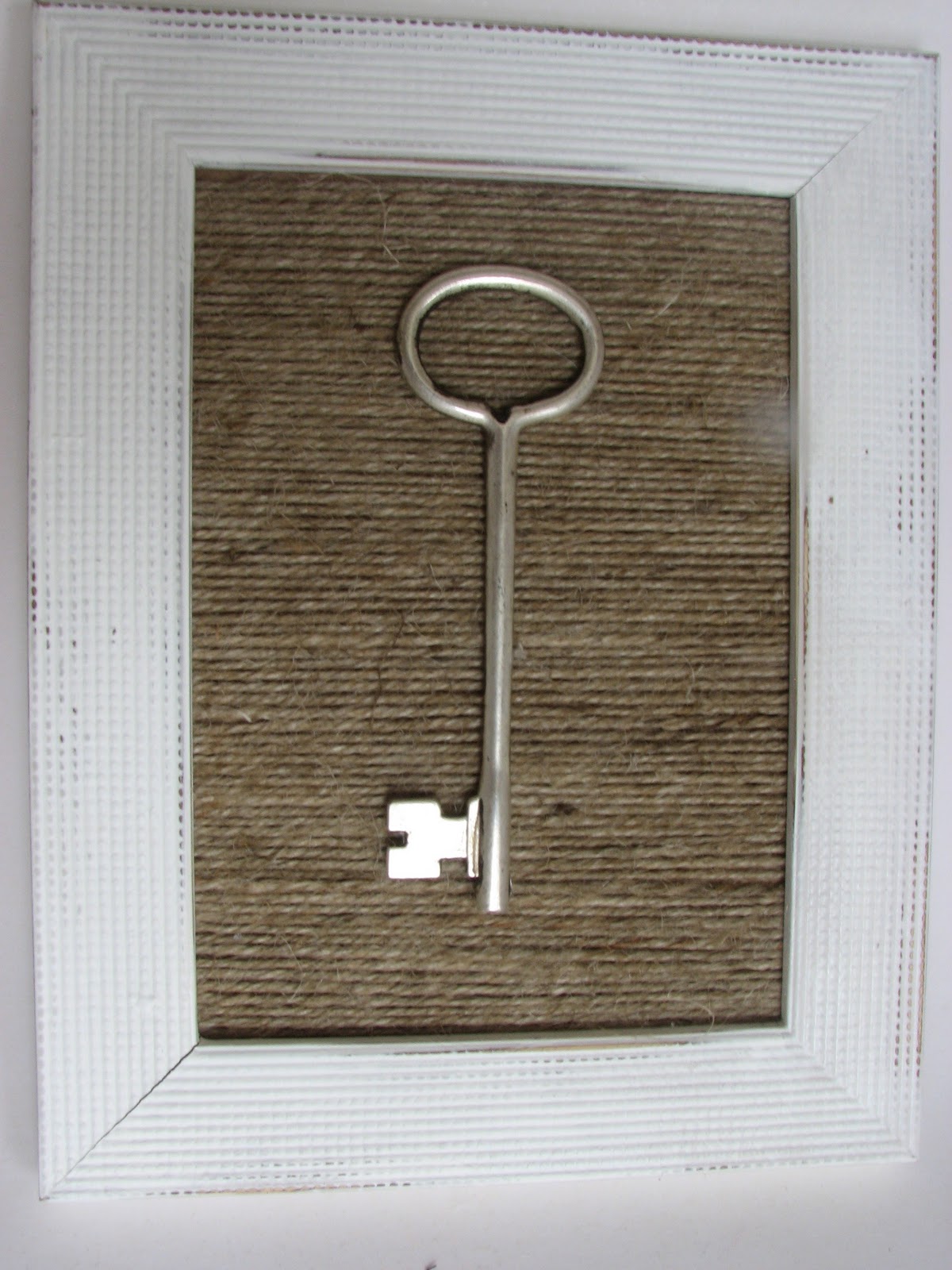 The Simple Craft Diaries: Jute Yarn Key Frame