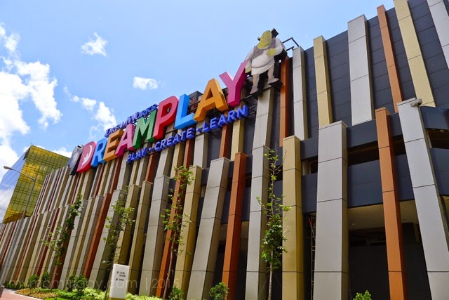 My Mom-Friday: Fun Friday: DreamPlay at City of Dreams Manila