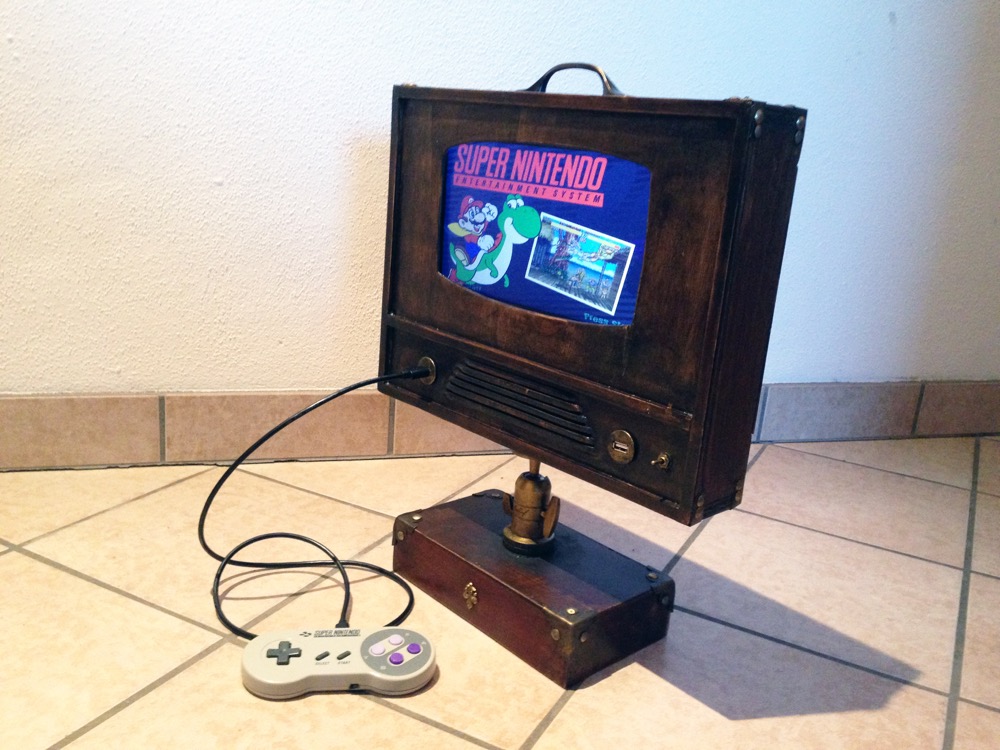 Old wooden Arcademachine