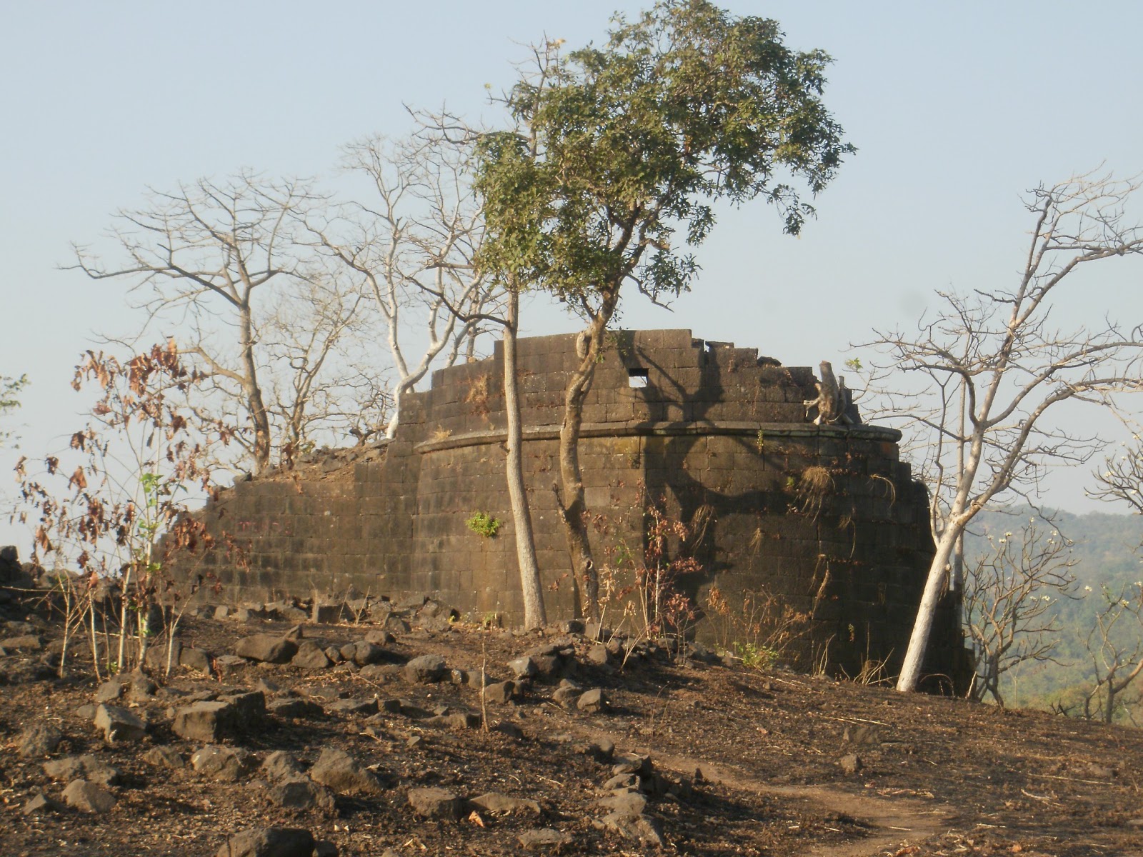 Anurag's Corner: AvchitGad-Birwadi Fort-GhosalGad-TalaGad-Kuda Caves ...