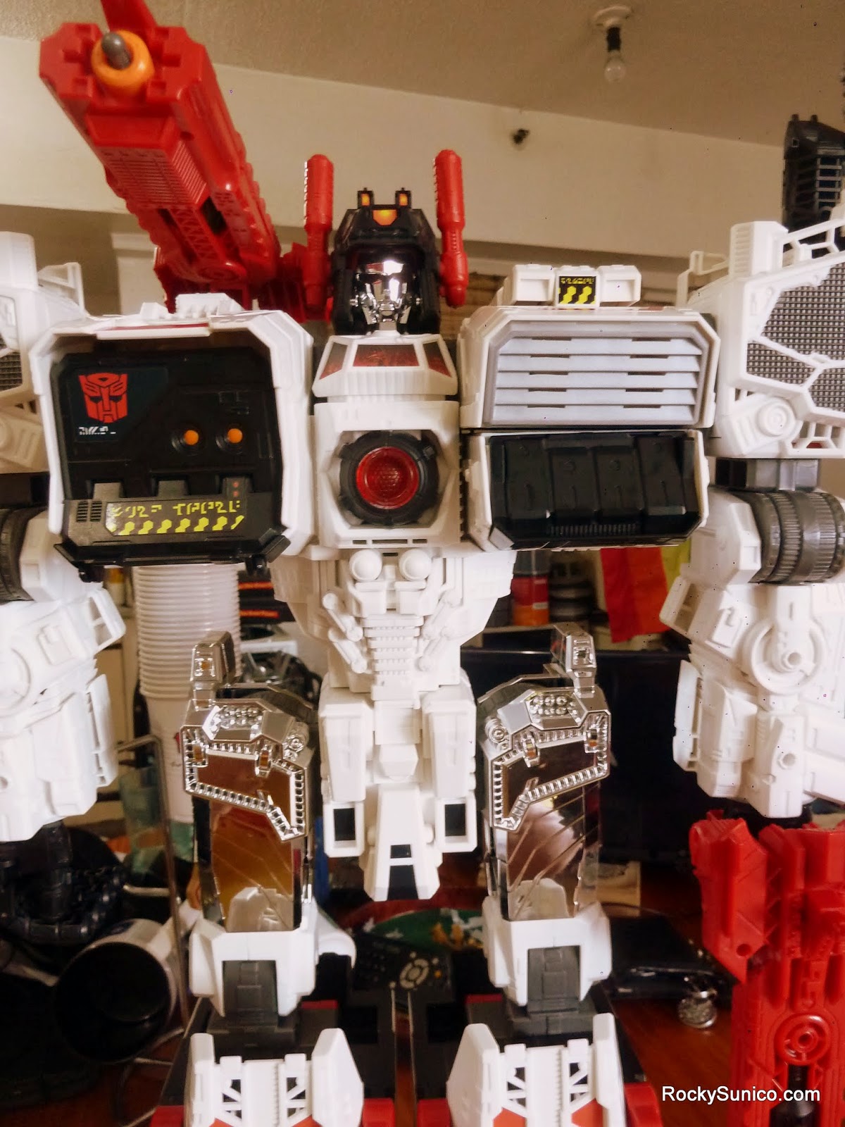 The Geeky Guide to Nearly Everything: [Transformers] Generations ...