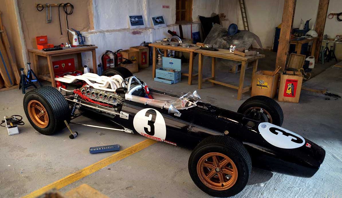 Just A Car Guy: Steve came across an artist that was unknown to me, who ...