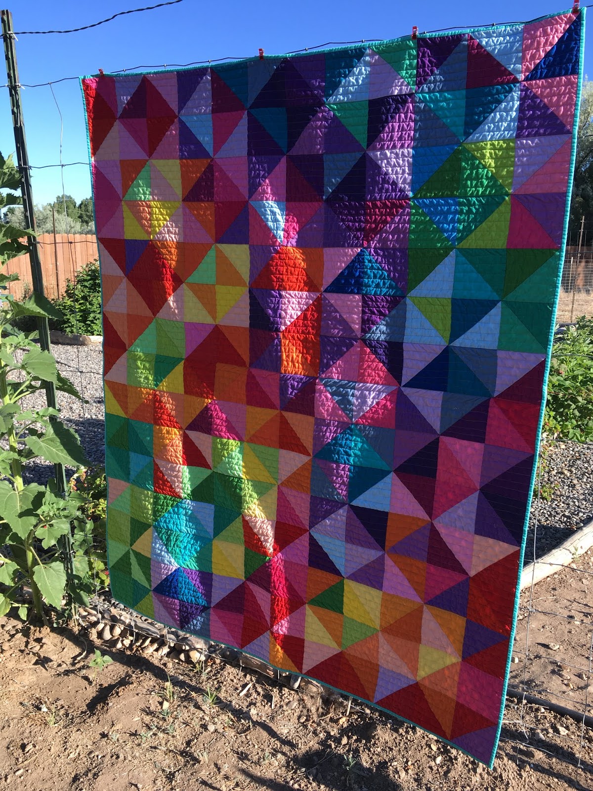 Tanya Quilts in CO: June OMG Postcard from Sweden Finish