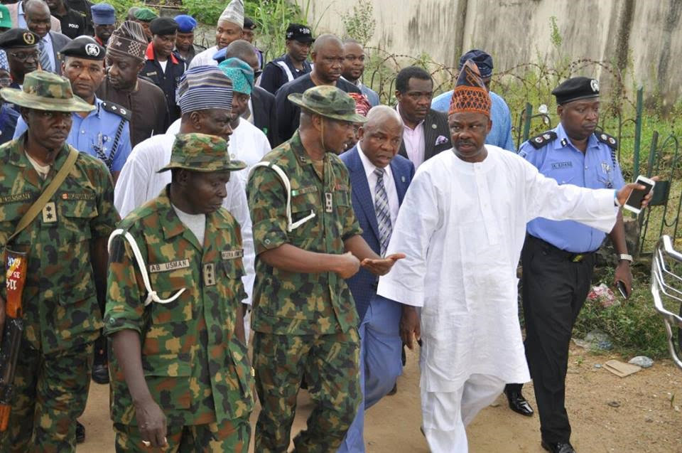 Photos: Amosun visits Ibafo, Ogijo recently attacked by militants
