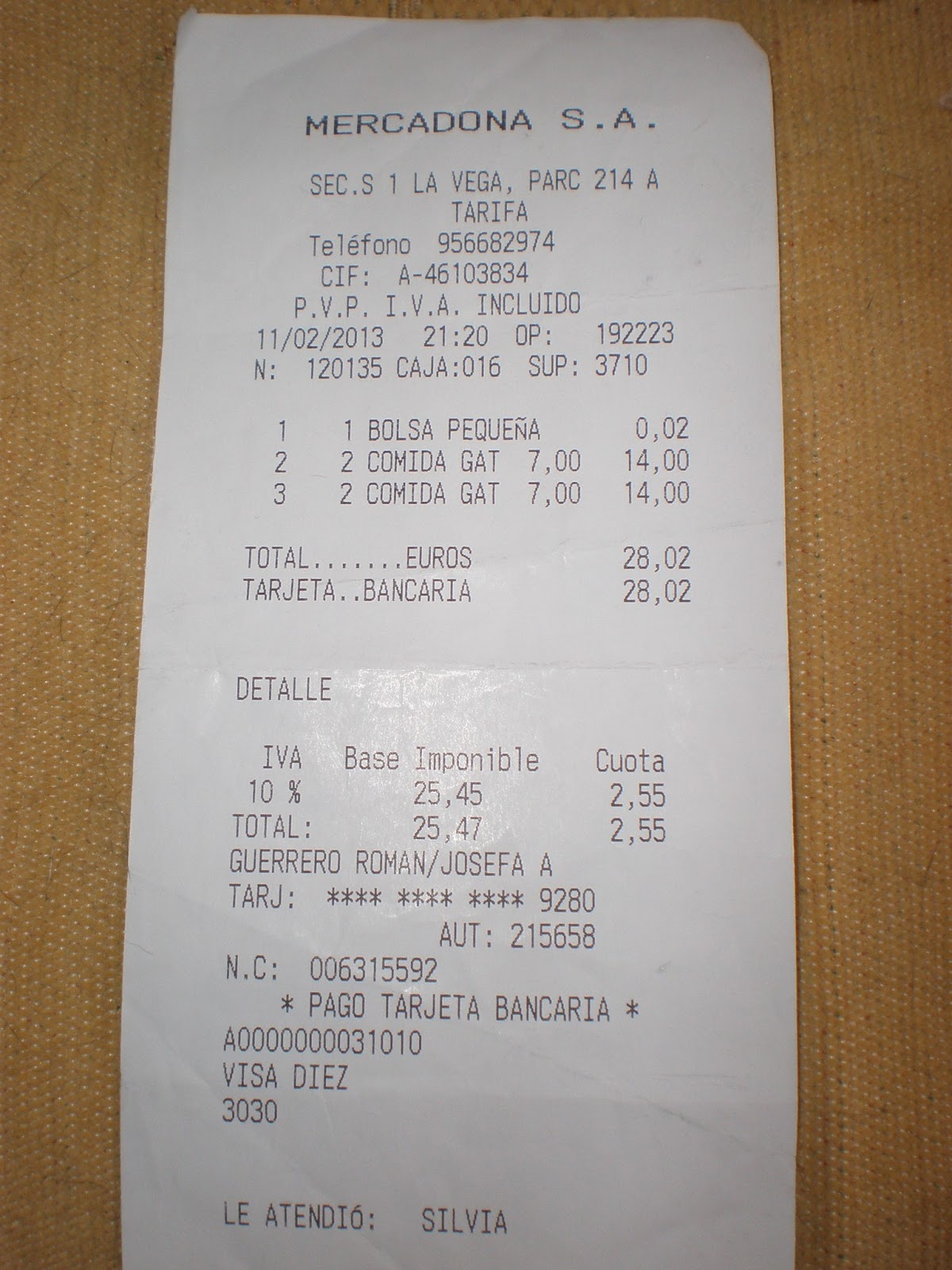 Casa Felina: TIKETS DE COMIDA