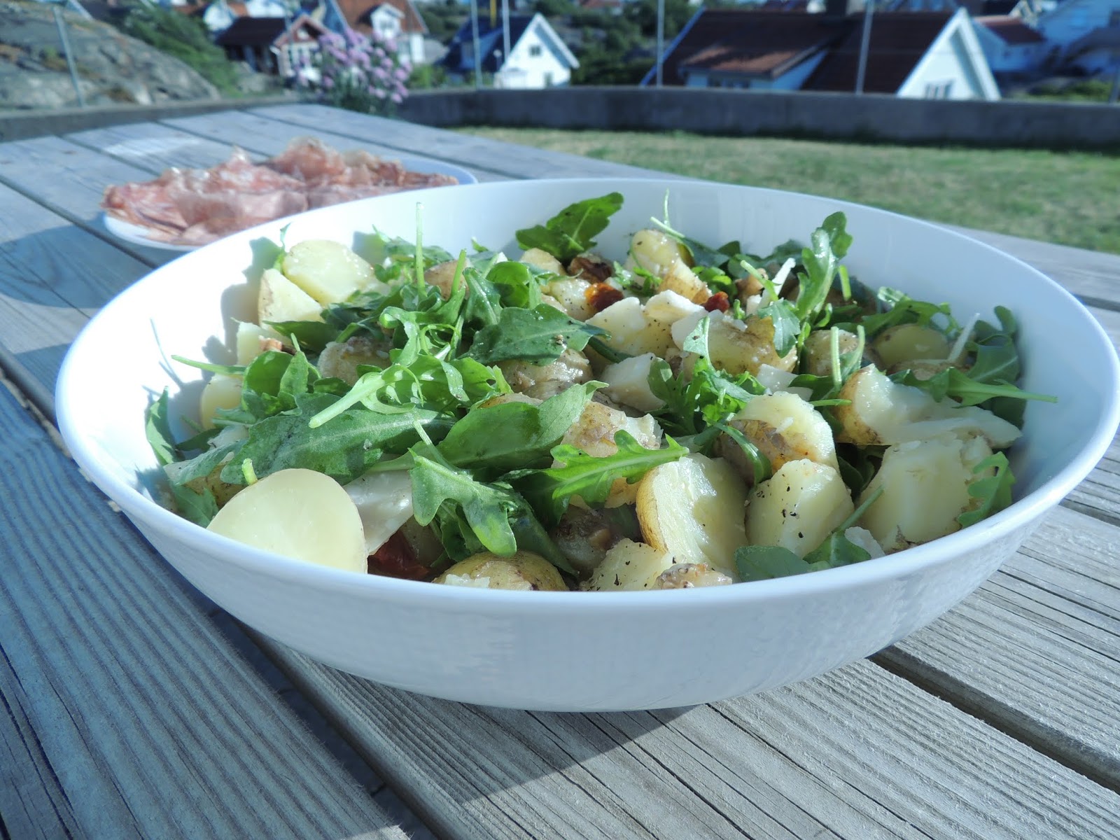 Potatissallad med parmesan