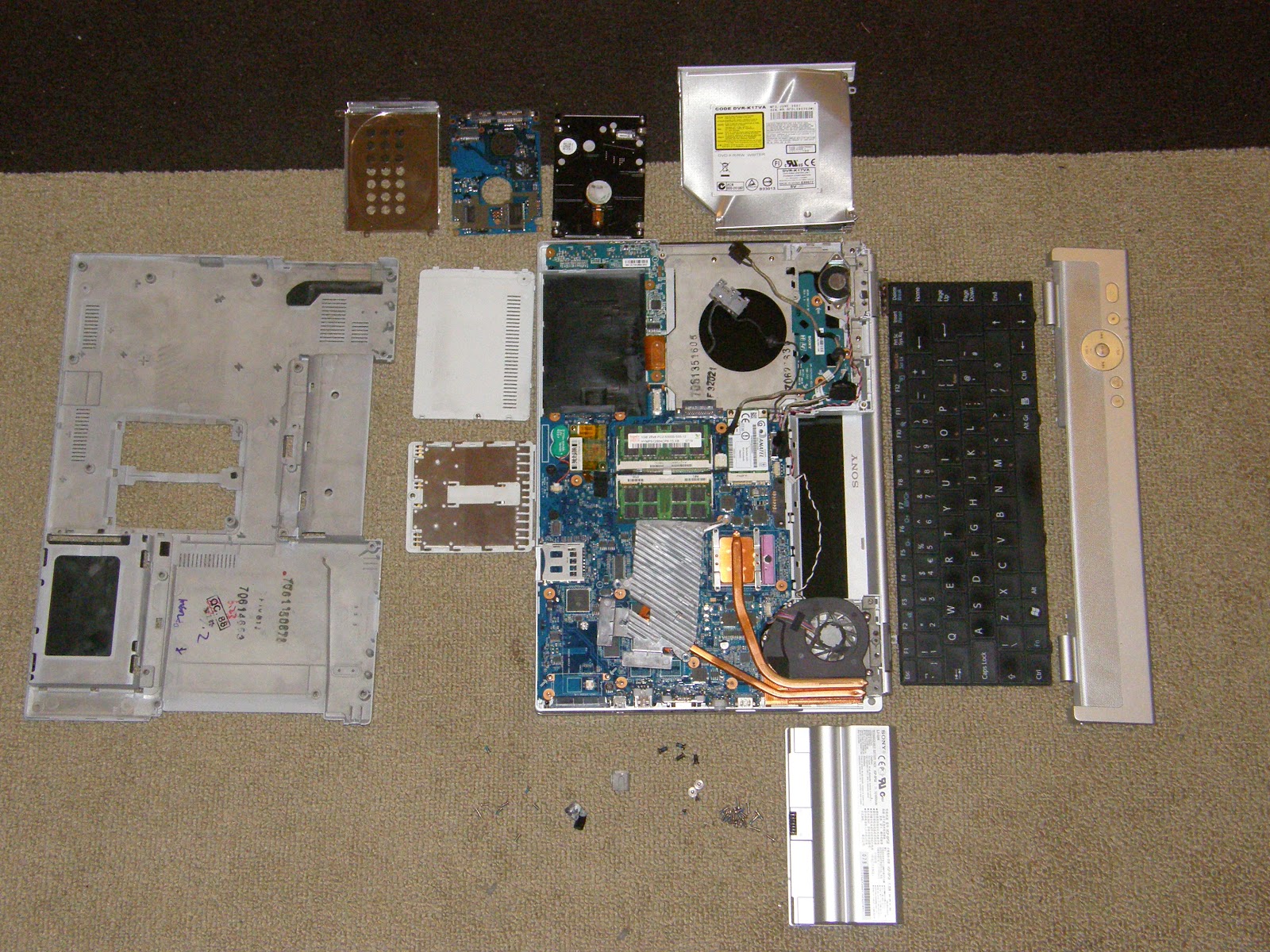 Design for Disassembly: Laptop Disassembly - As complex as they get. Part 3
