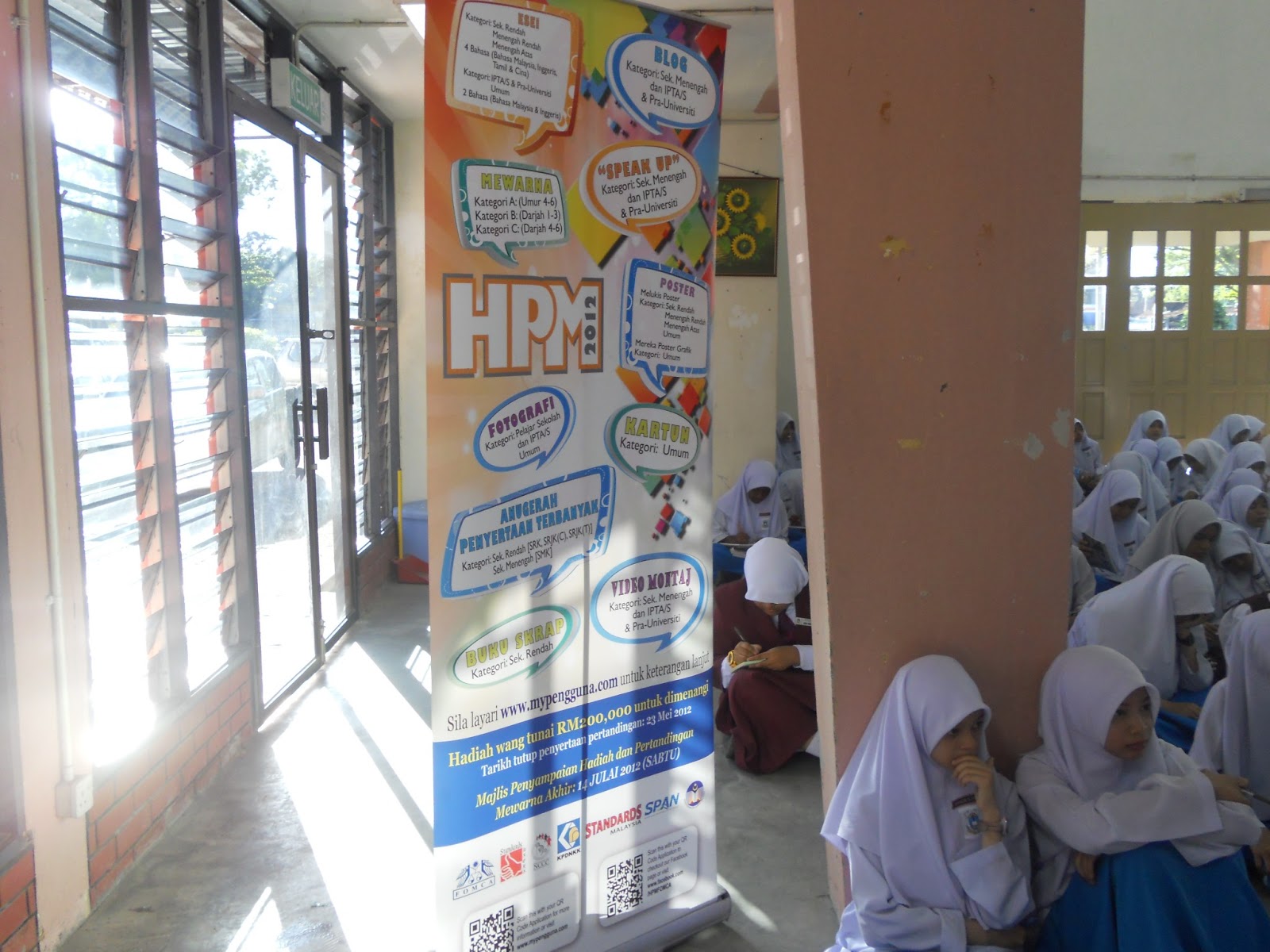 Kelab Seni Dan Alam Sekitar SMKDOB (PENGGUNA): AKTIVITI KELAB PENGGUNA 2012