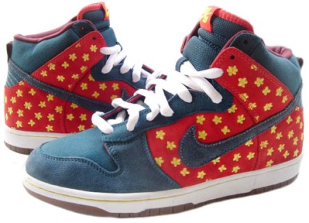 Glenn Quagmire nike dunks | Glenn Quagmire nikes