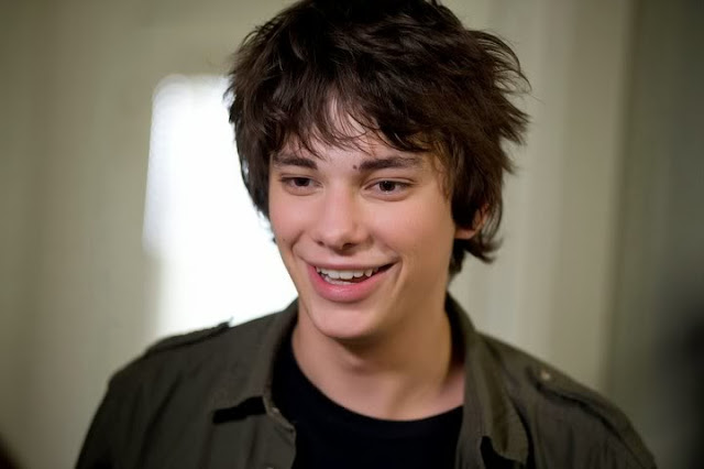 NOTICIAS Y EFEMERIDES MUSICALES Y DEL CINE: DEVON BOSTICK, UN 13 DE ...