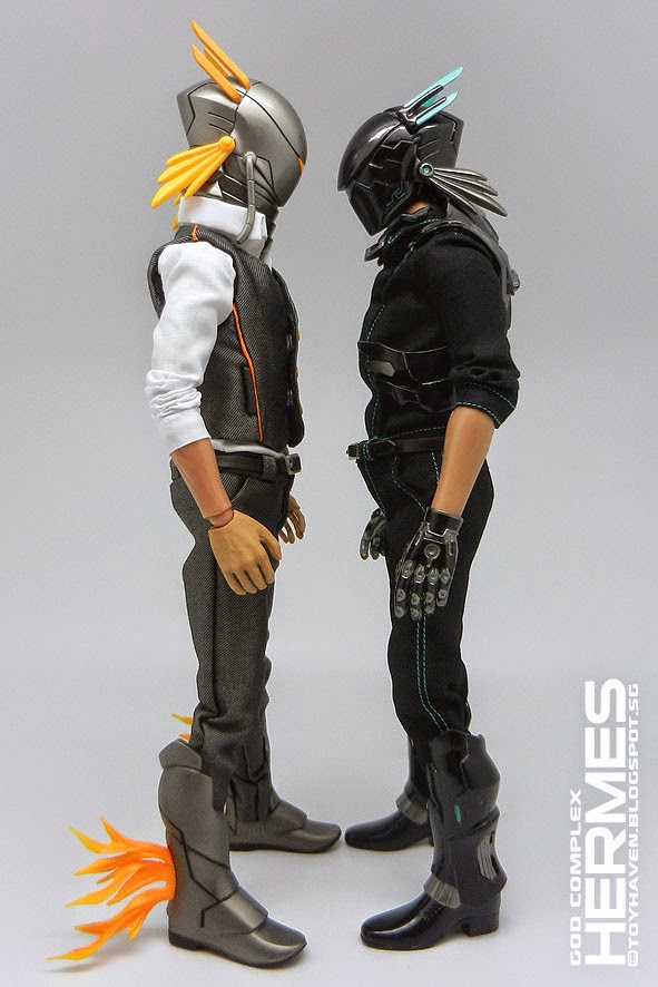 toyhaven: Comparison pictures of Foxbox Studio 1/6 scale God Complex ...