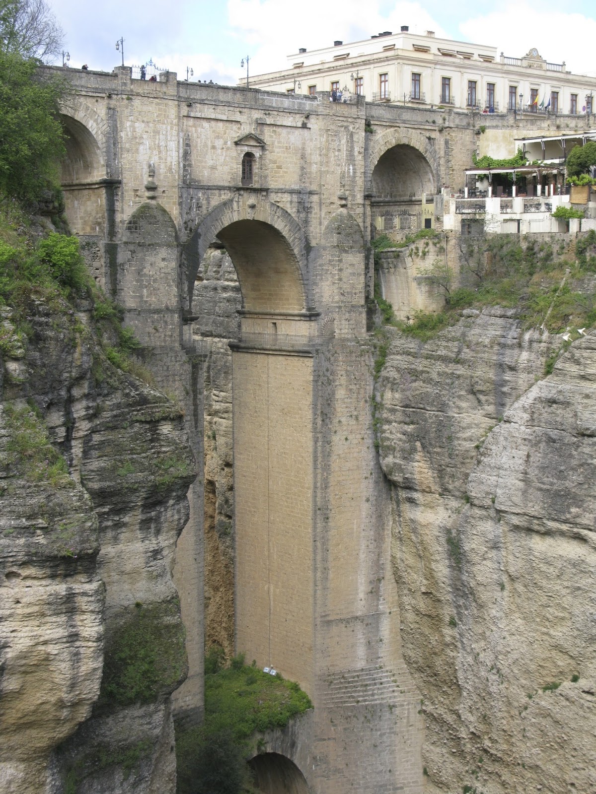 Cambridge's On Tour: Ronda, Mijas Pueblo and Estepona