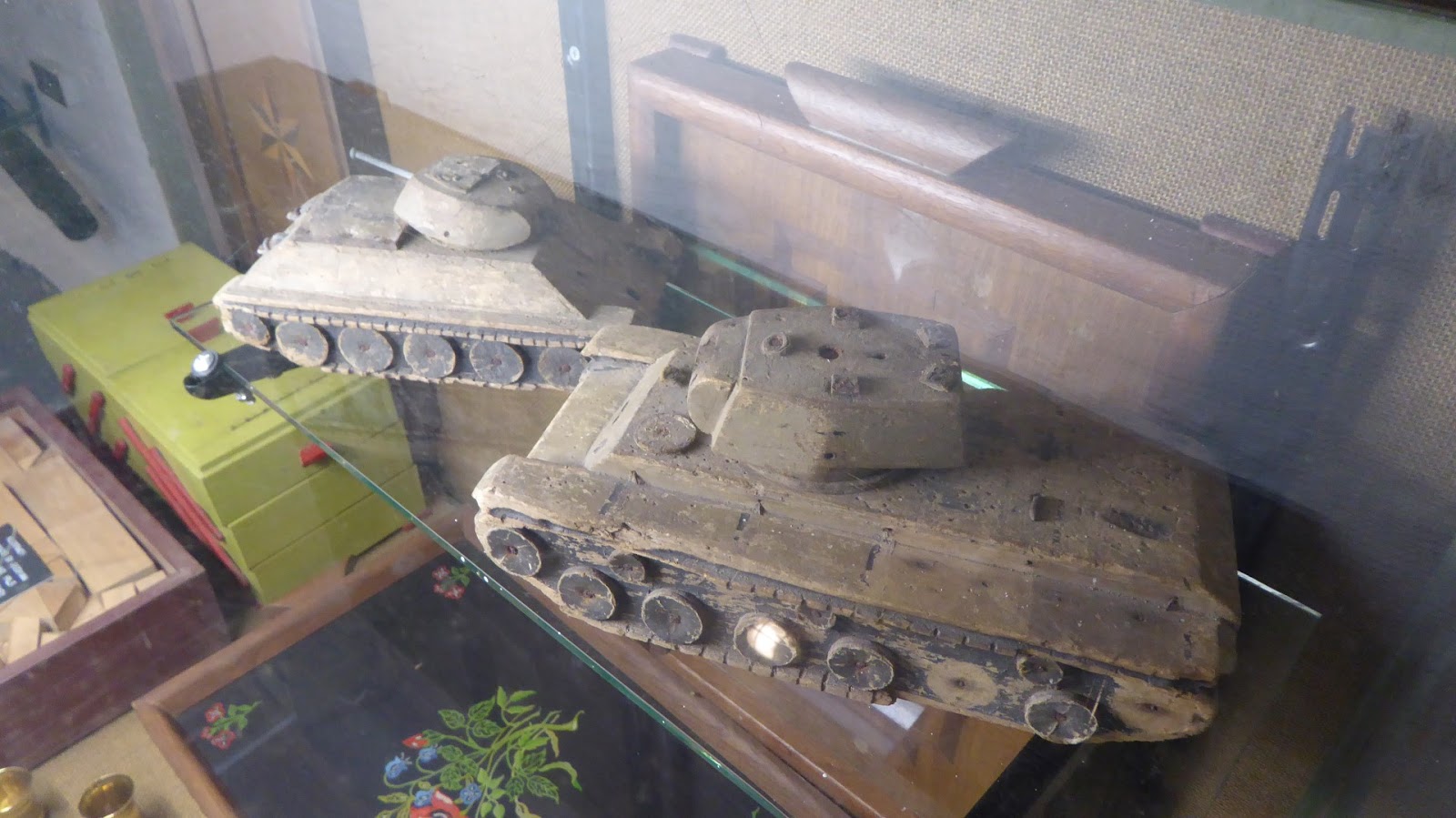 Toy soldiers and real battles: WW2 German recognition wooden models of ...