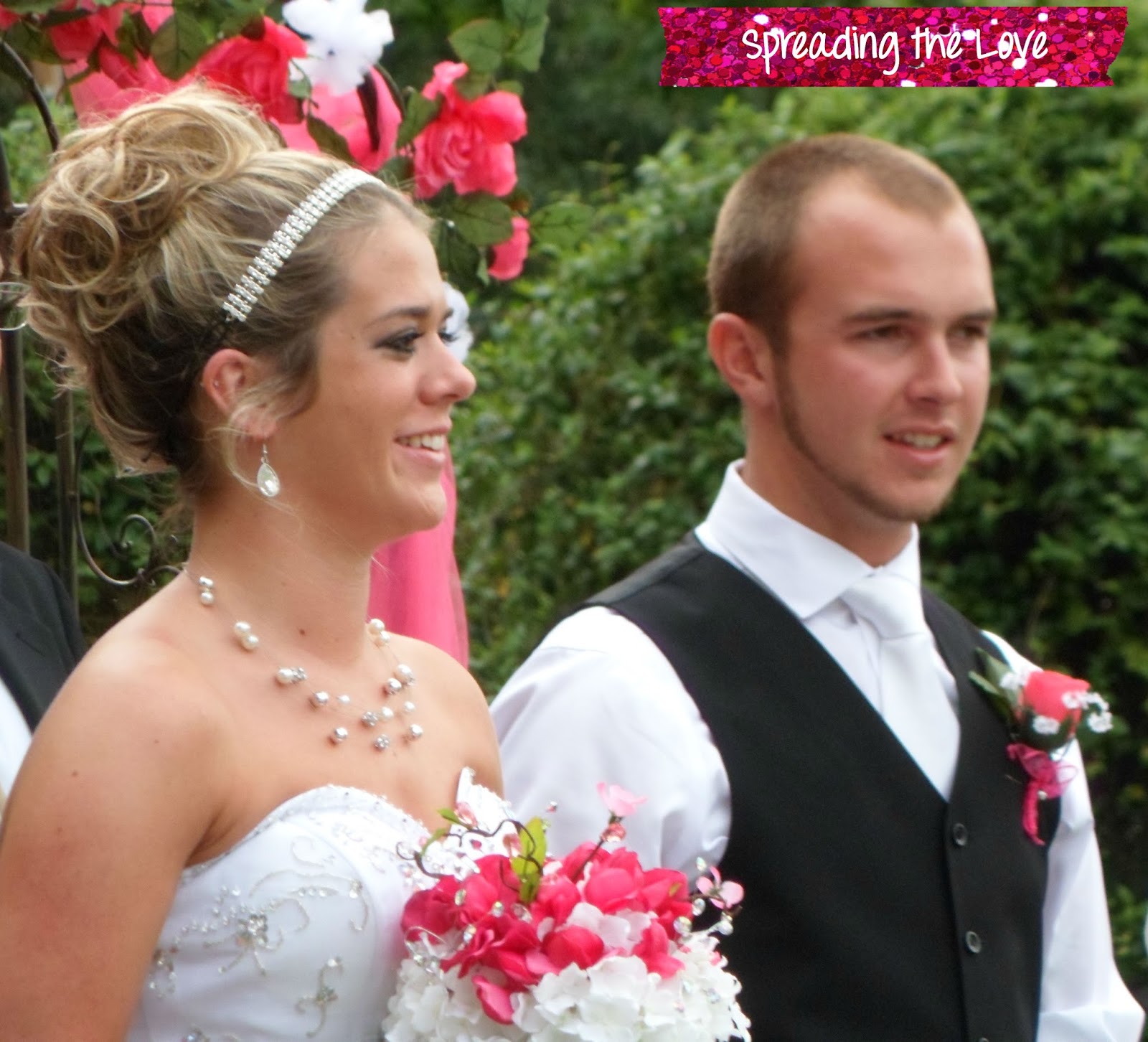 Spreading the Love : Busy {Wedding} Weekend!