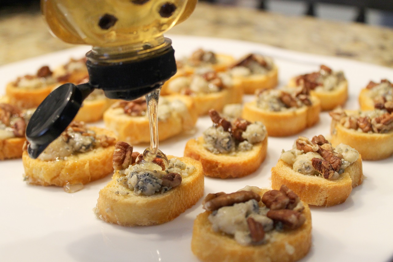 Step by Step Gourmet: Crostini Trio