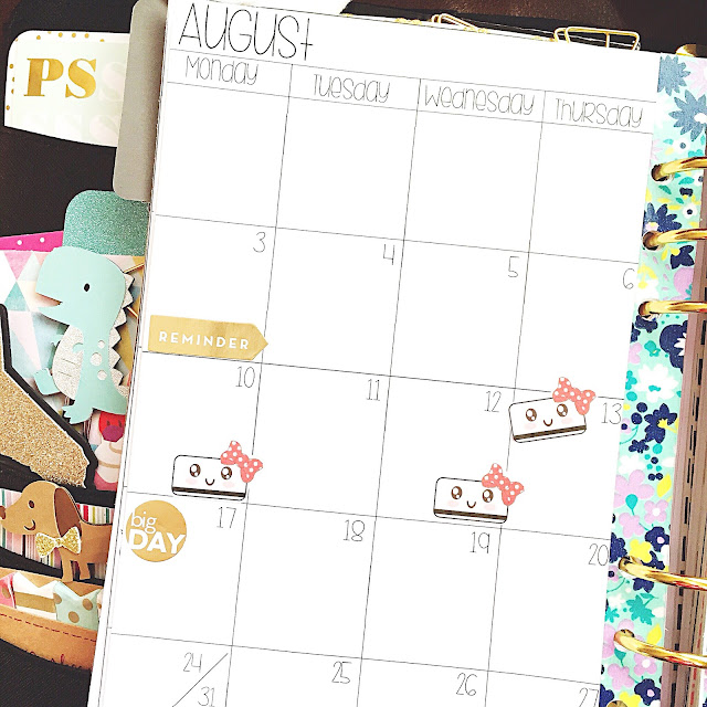 Freebies from Jinny: August Monthly Calendar in A5 and Personal sizes!