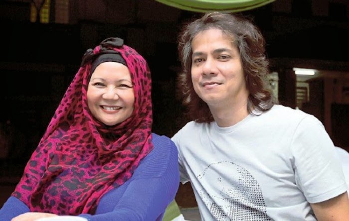 Bekas Suami Mahu Rujuk, Raja Azmi Keliru ~ Blog Hiburan