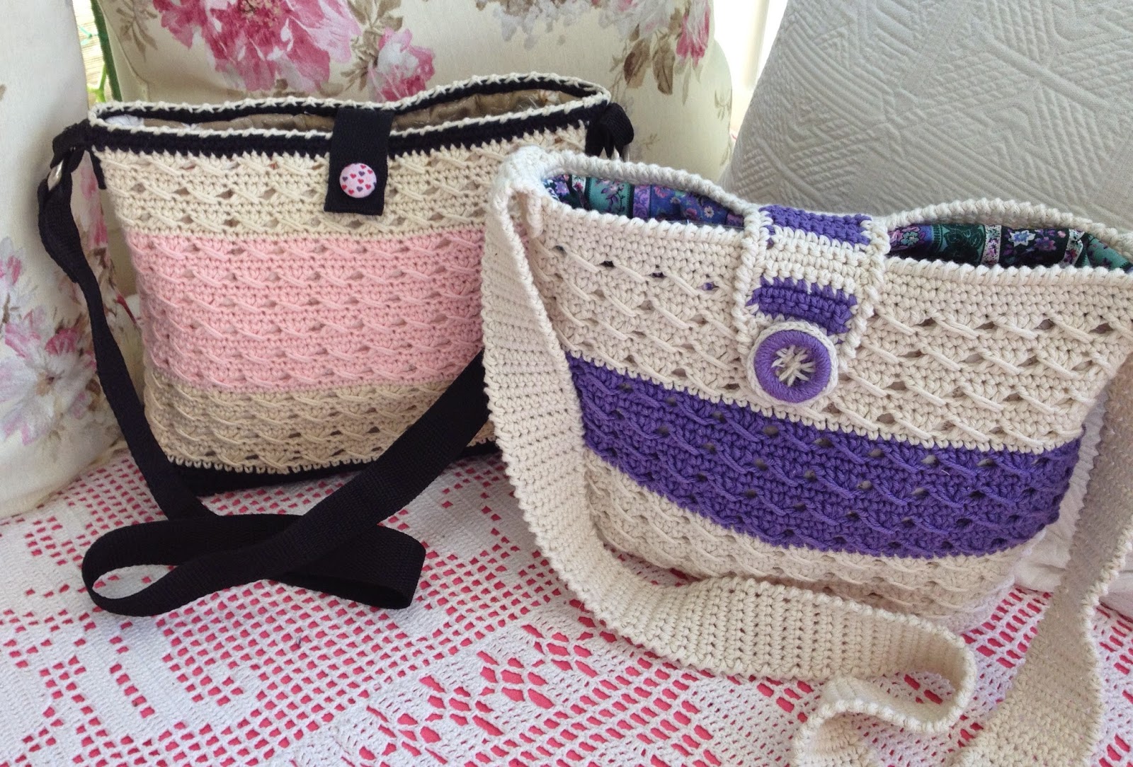 Christinas pyssel- och hantverksblogg: Två nya väskor