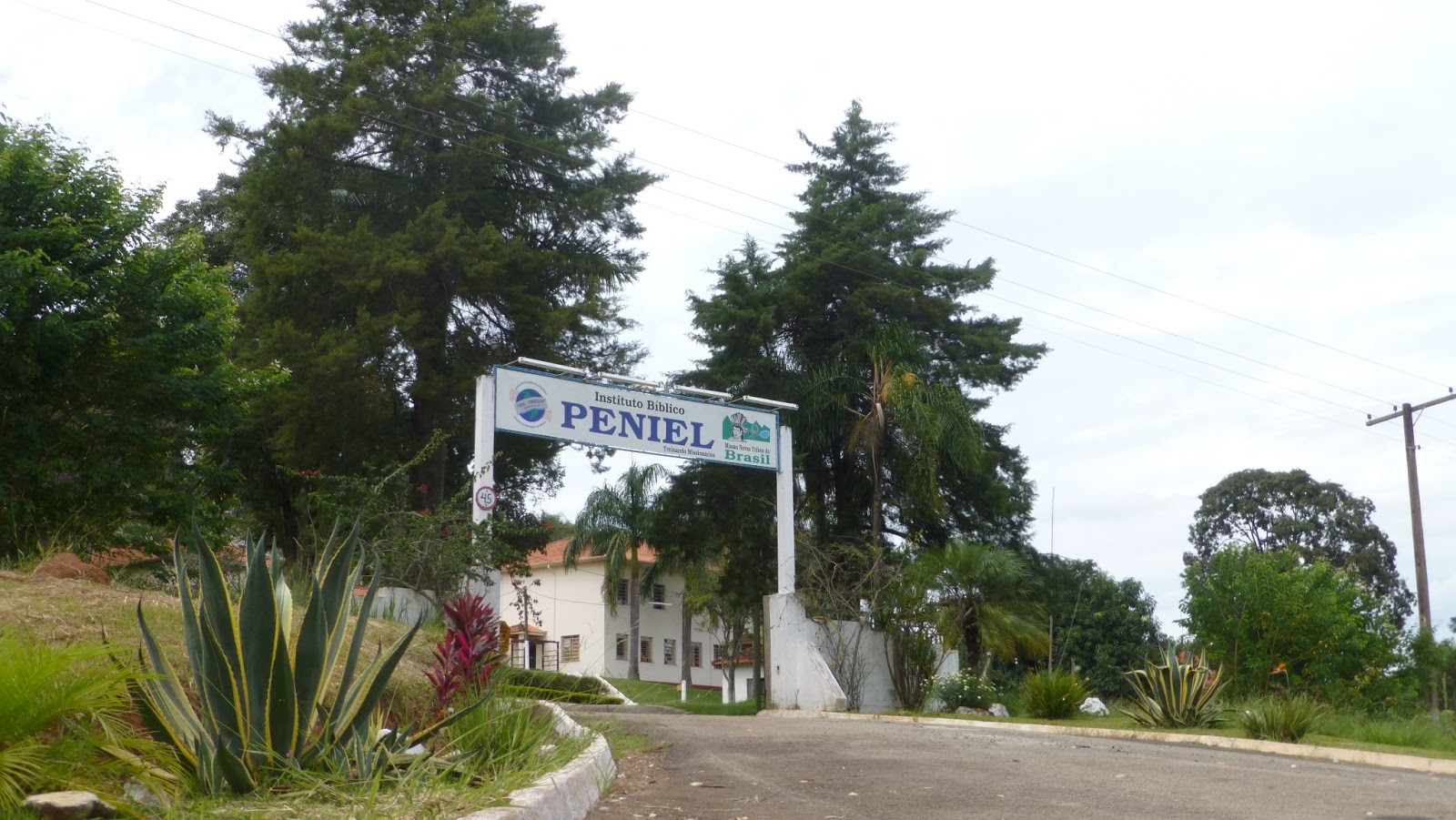 Instituto Bíblico Peniel: Fotos