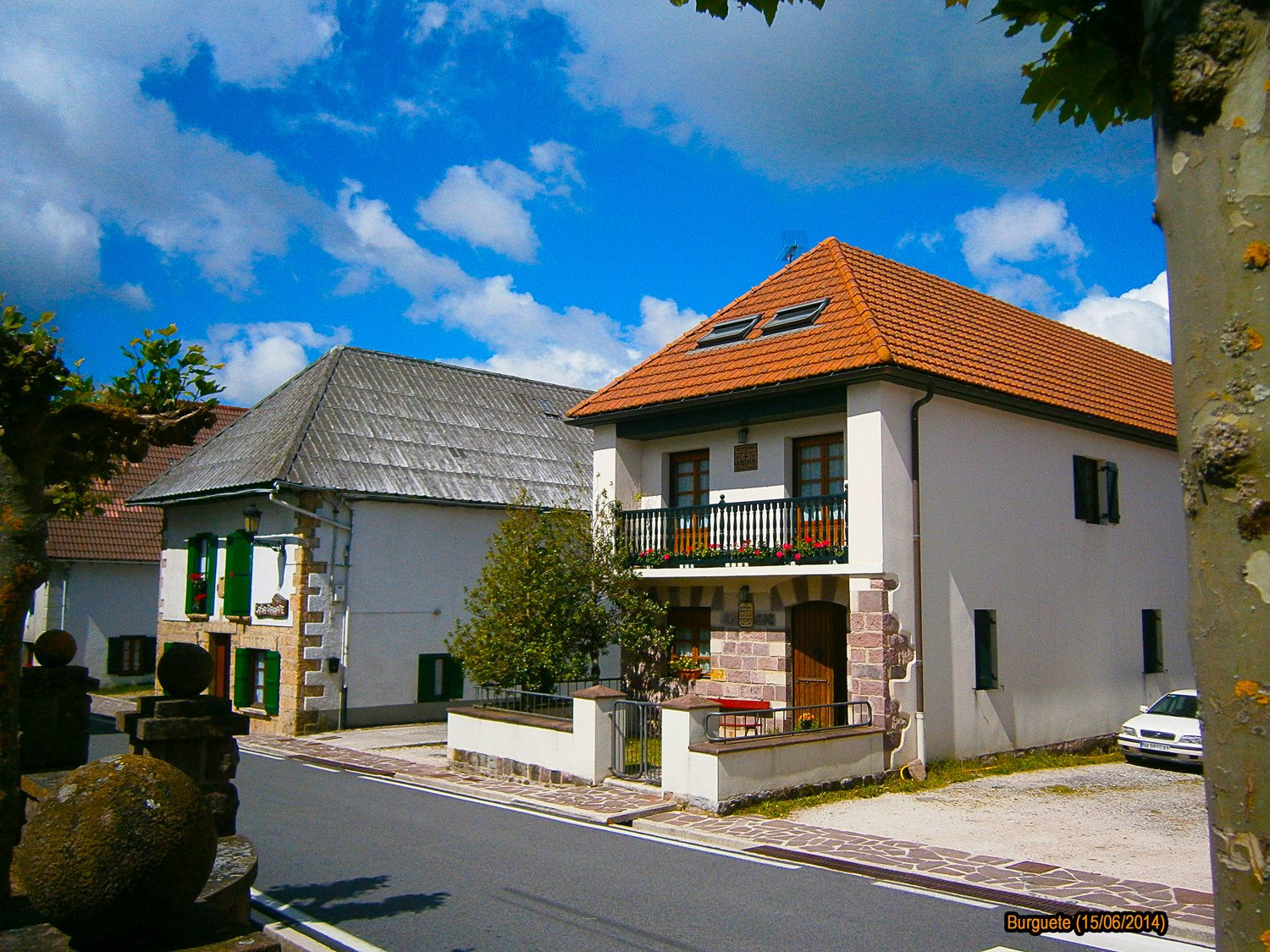 Navarra de la A a la Z ... (en moto): Auritz/Burguete - Valle de Atez