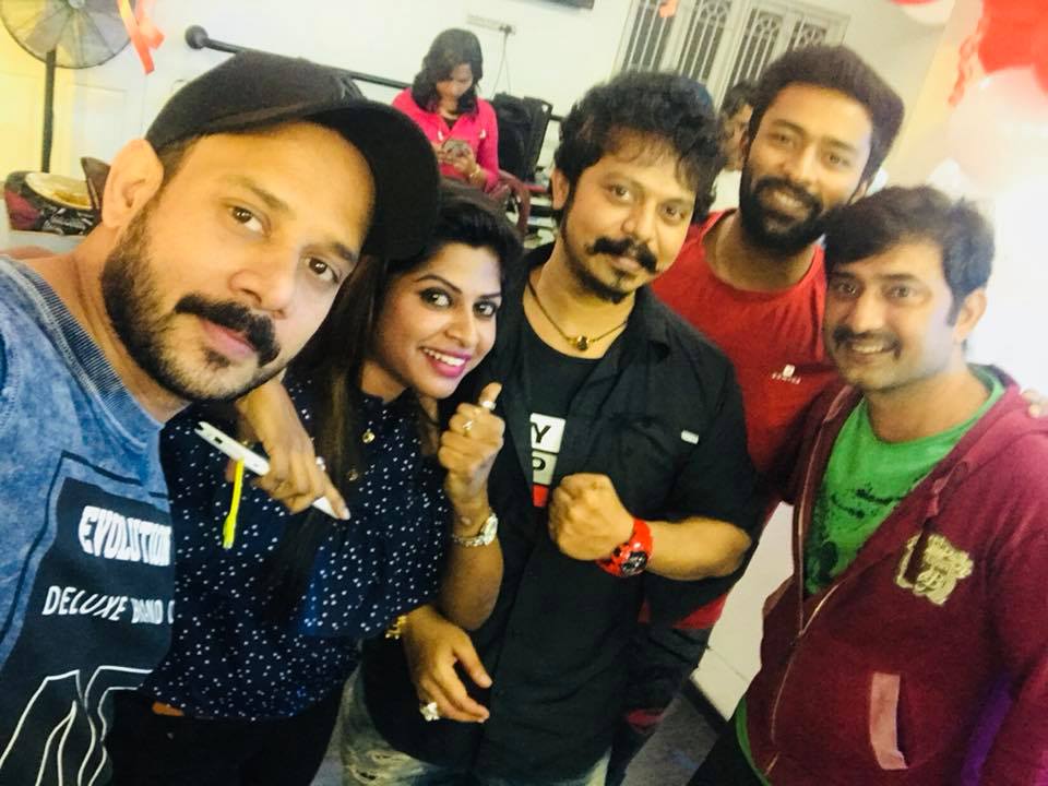 Sridhar Dance Master Age : This is his choreo for the song why ...