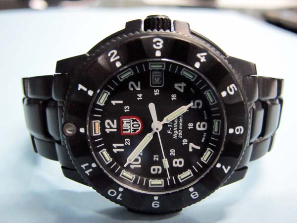 Just Ordinary Watch: LUMINOX F-117 Nighthawk