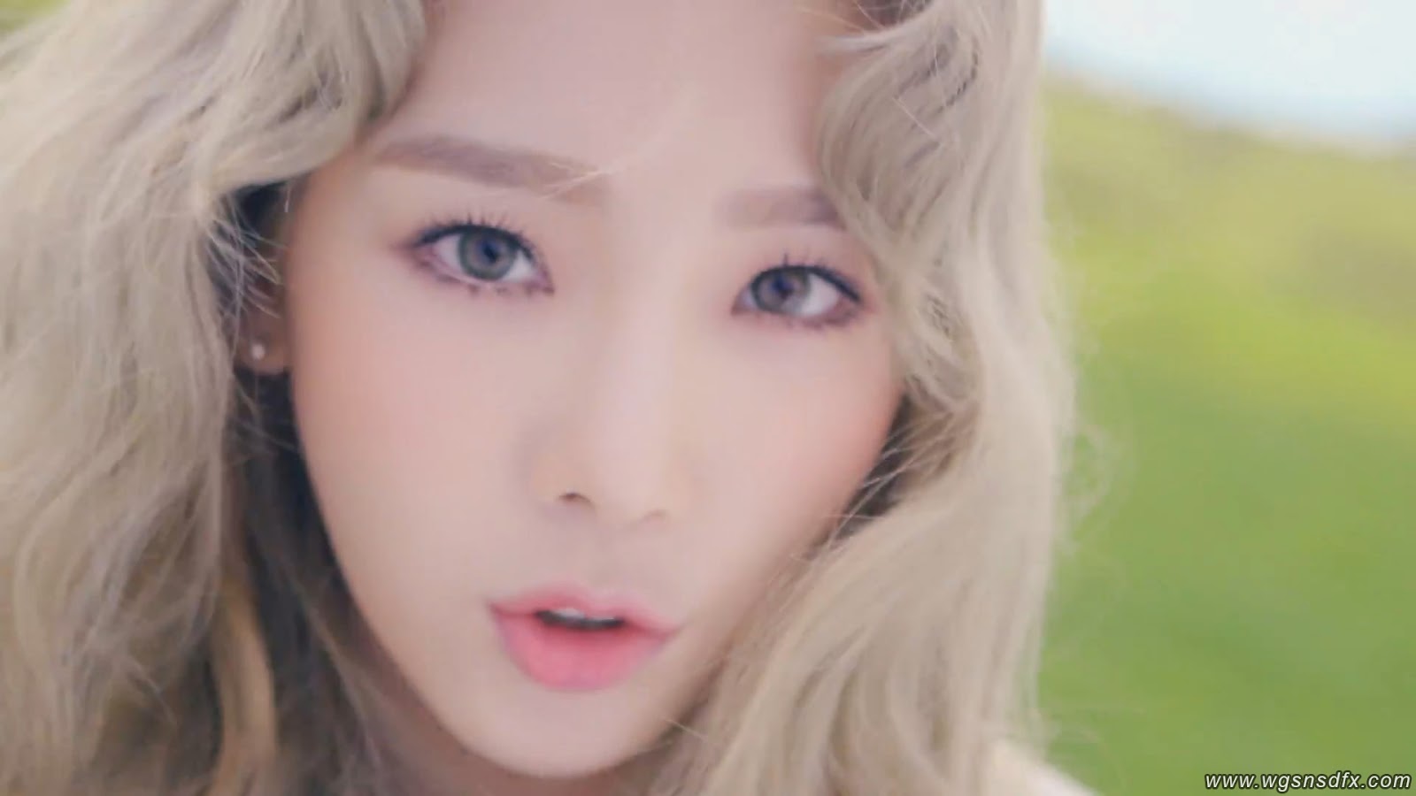 Browse the screenshots from SNSD TaeYeon's 'I' music video - Wonderful ...
