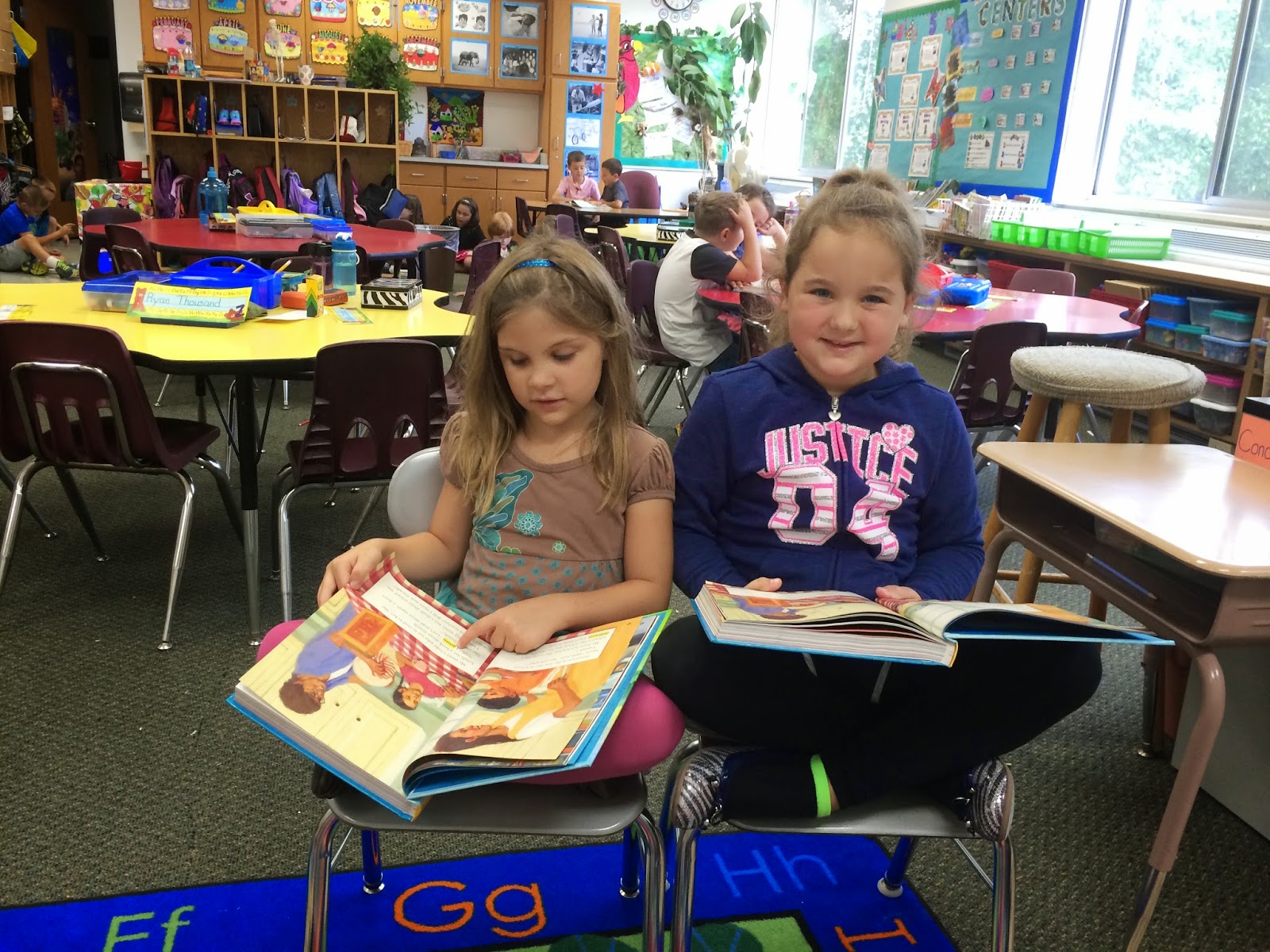 Mrs. Cowburn's Cuties: Eekk! Reading Strategies