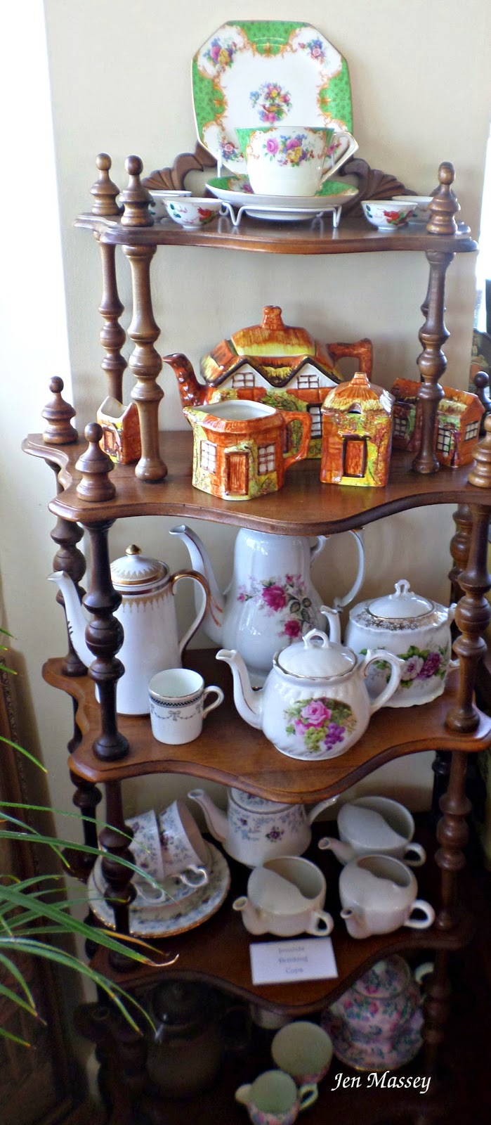 Napier Daily Photo: The Gypsy Rose Tea Museum (Part 1)