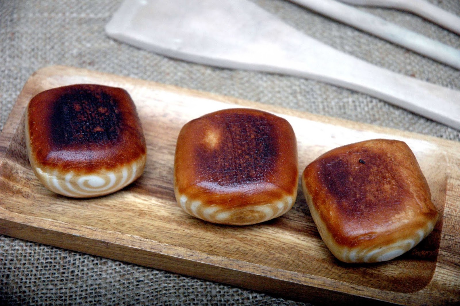 DUDE FOR FOOD: Steamed or Fried? Mantho, Betso-Betso, Cheng Pao and ...