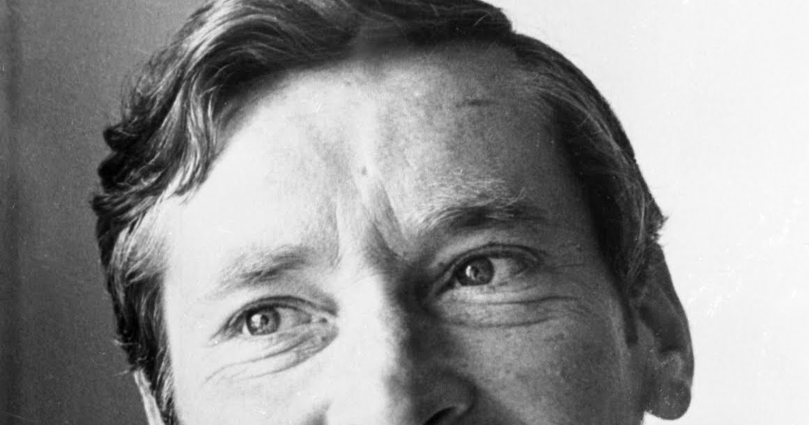 Carry On Blogging!: Last Chance to Vote: Kenneth Williams Best Performance!