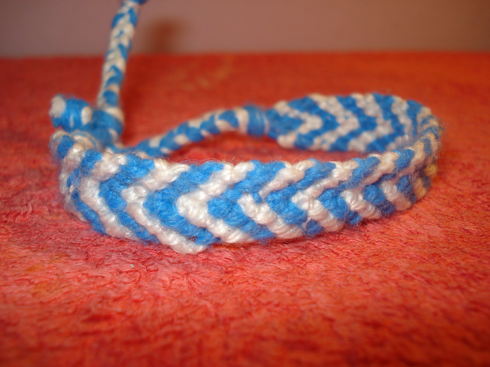 Handmade: Bratari impletite!