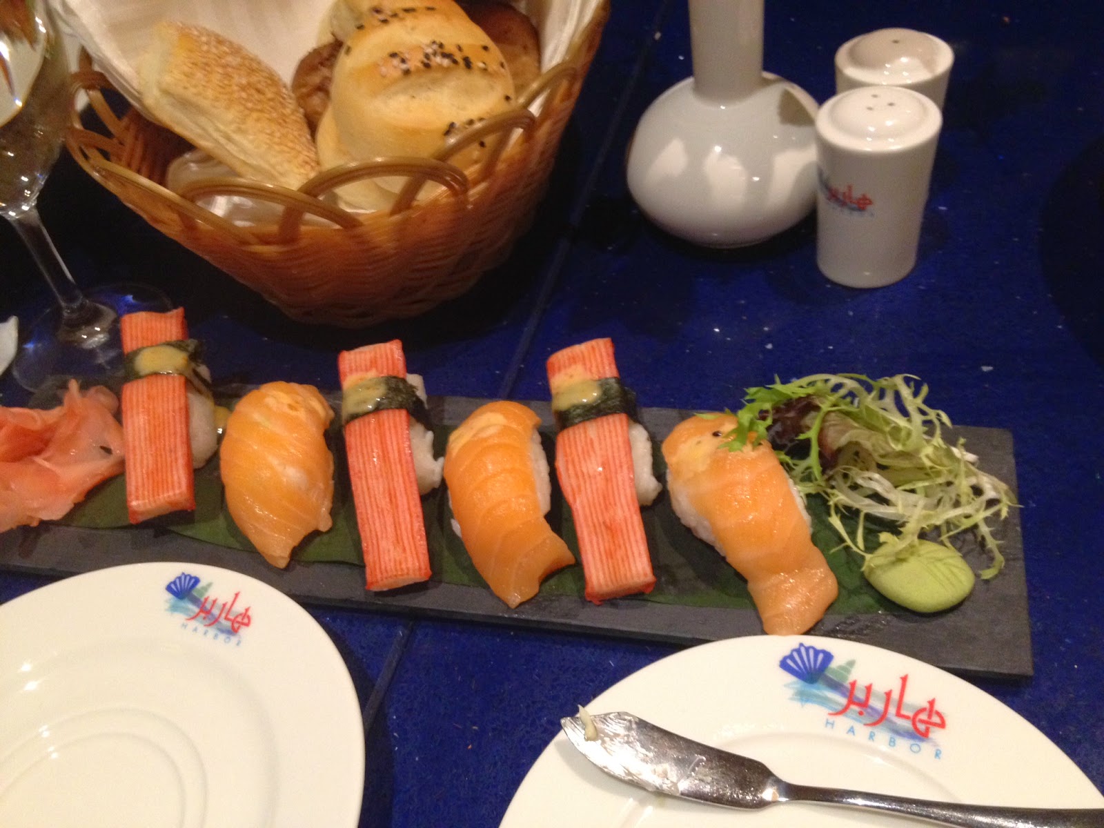 Oman? Oh My!!: The Cave Restaurant in Muscat