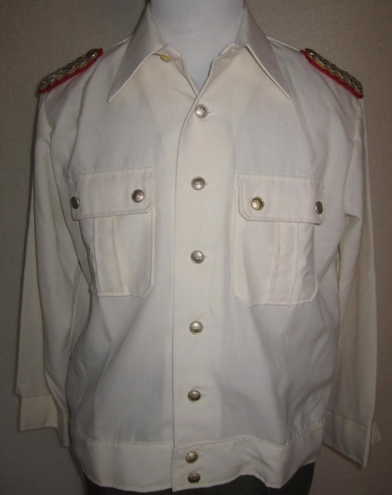 Uniformen der DDR: NVA Generalleutnant Landstreitkräfte ...