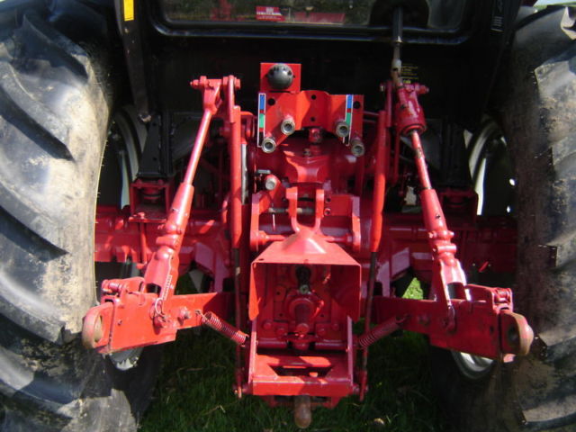 eBay Scam Hunter: CASE IH 995 XL TURBO 4WD TRACTOR WITH CHILLTON LOADER