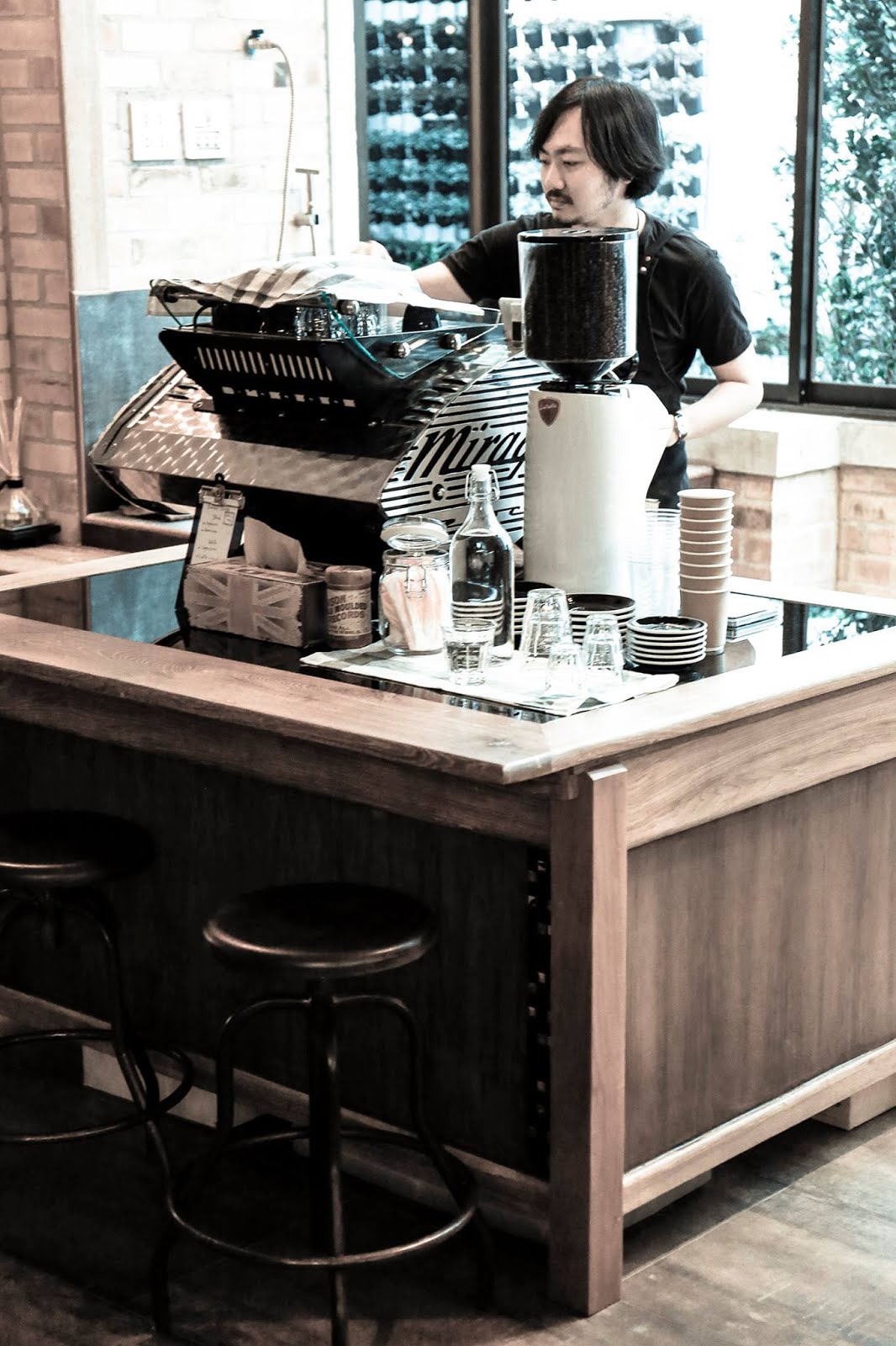 Audiophile level coffee intake!? – M & S | Ultimate High-Fidelity