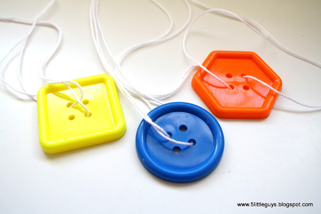 Five Little Guys: Button Spinner Toy