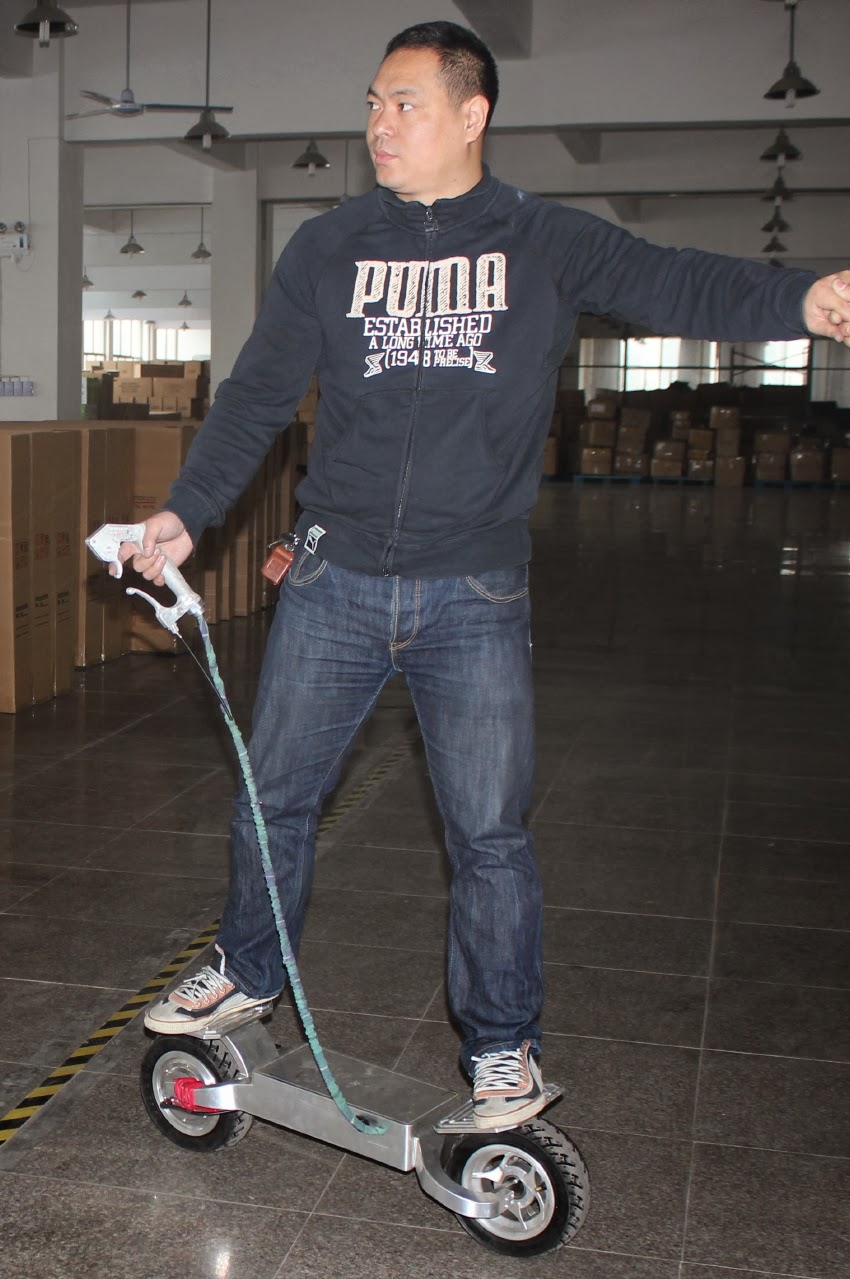 wackyboards: Electric Wheelman or SpeedGo