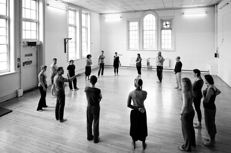 16 Aktor Indonesia Berangkat ke Jepang, Ikuti Suzuki Method of Actor ...