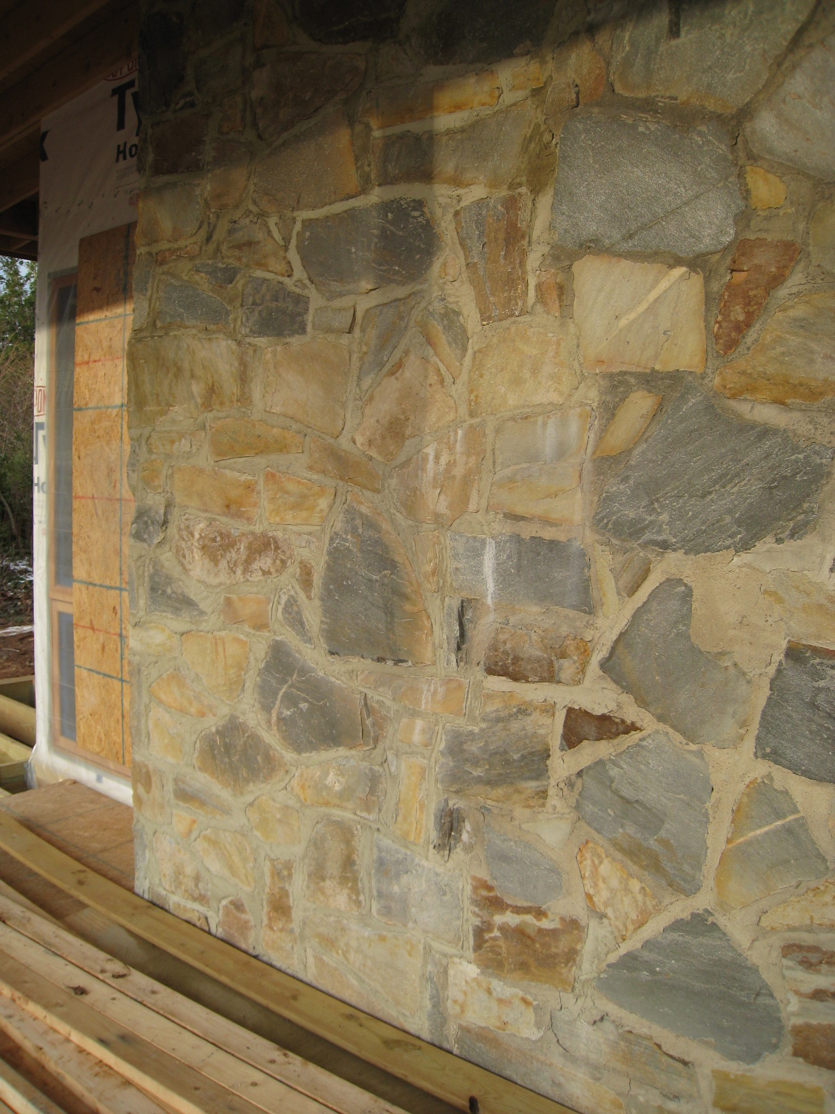 Lily Dhu Redu: Wednesday: Mortar work (3/23/11)