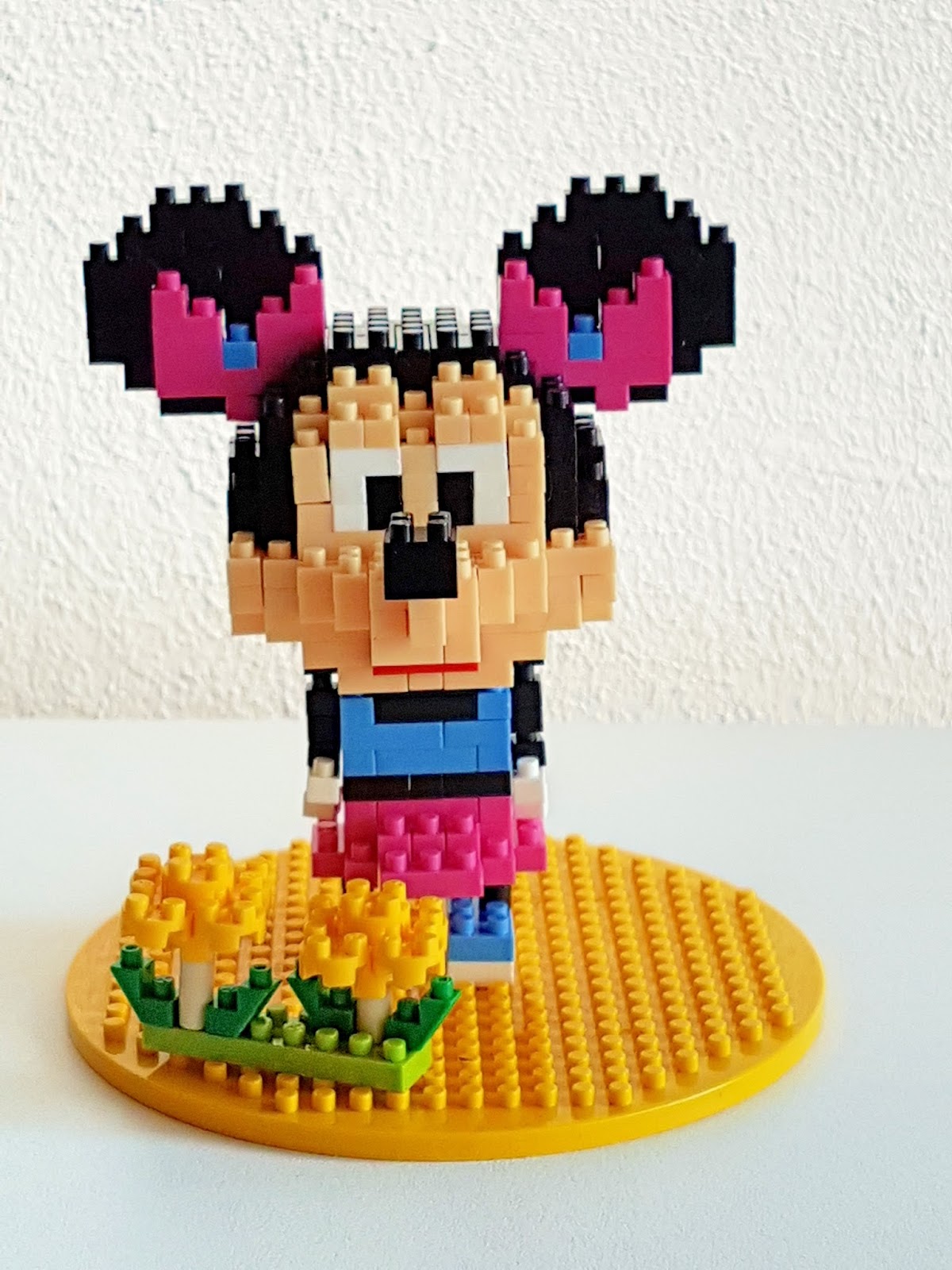 Minibricksworld: Mini Mouse in minibirkcs