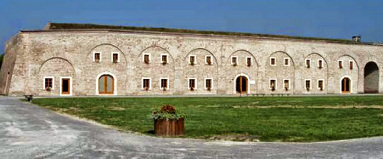 Slavonski Brod je divan "GRAD NA RIJECI SAVI"