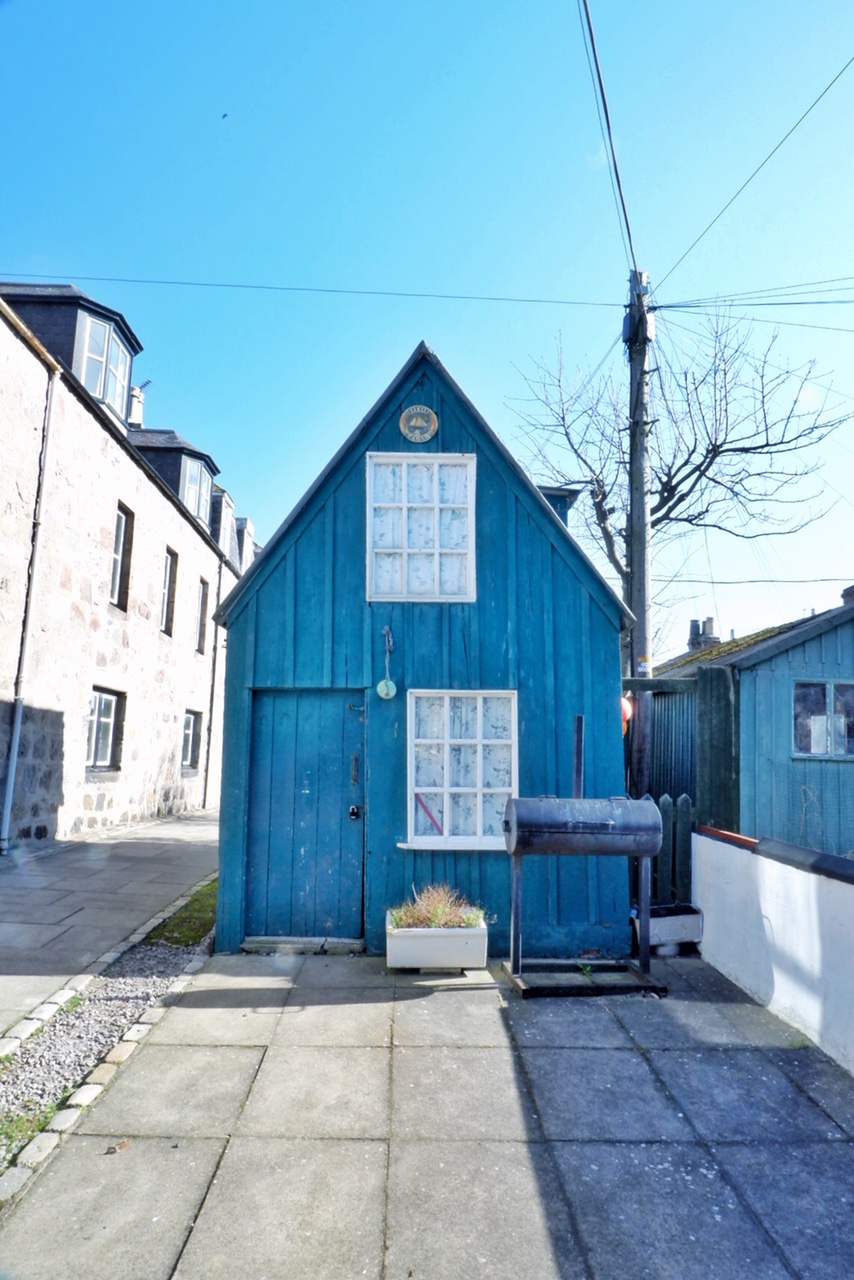 (Scotland) Footdee: a Quaint little Fisherman's Village by the Aberdeen ...