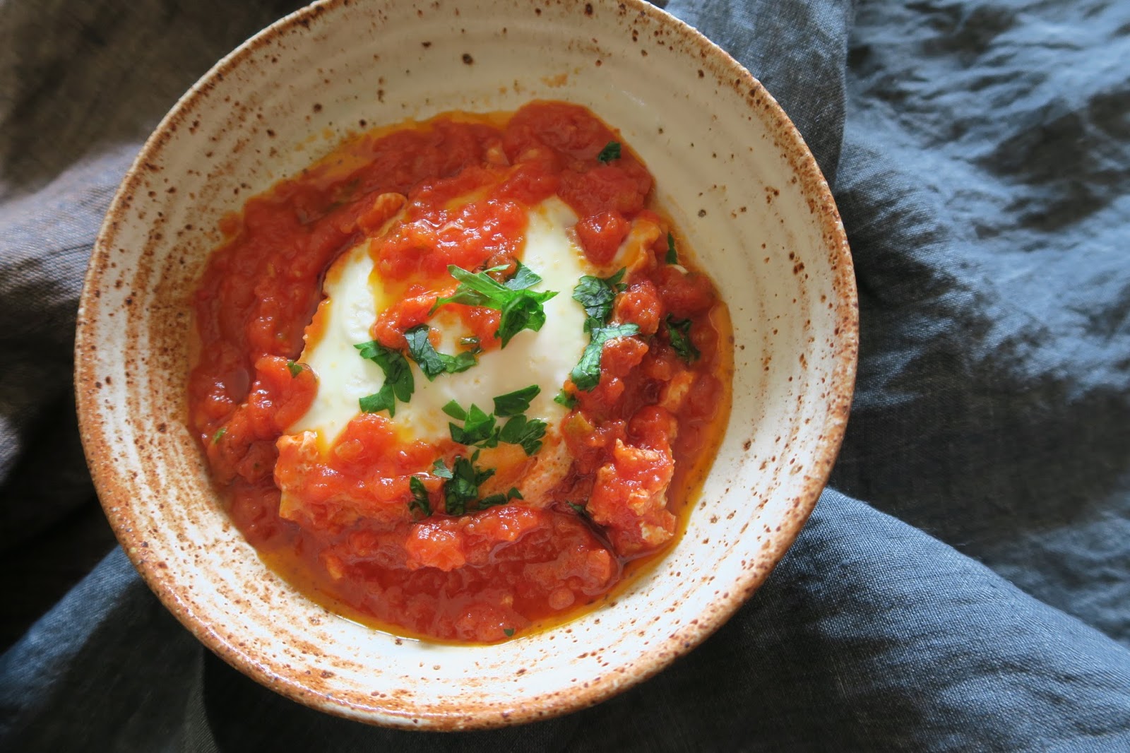 Eggs in Tomato & Capsicum Sauce