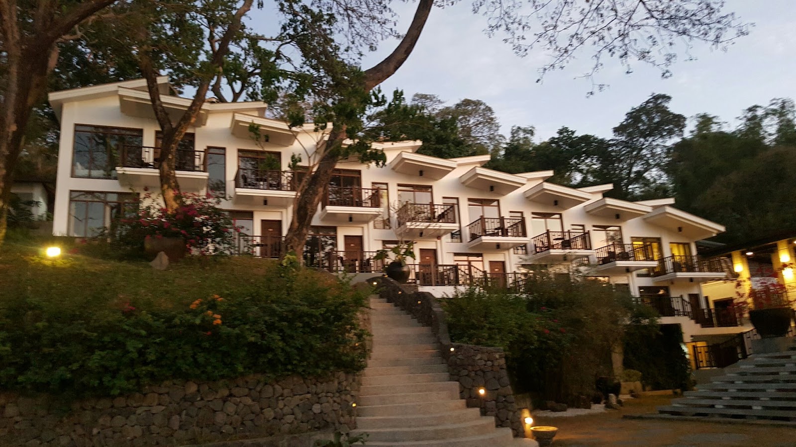 Aiyanar Beach and Dive Resort: A Taste of Paradise in Anilao ...